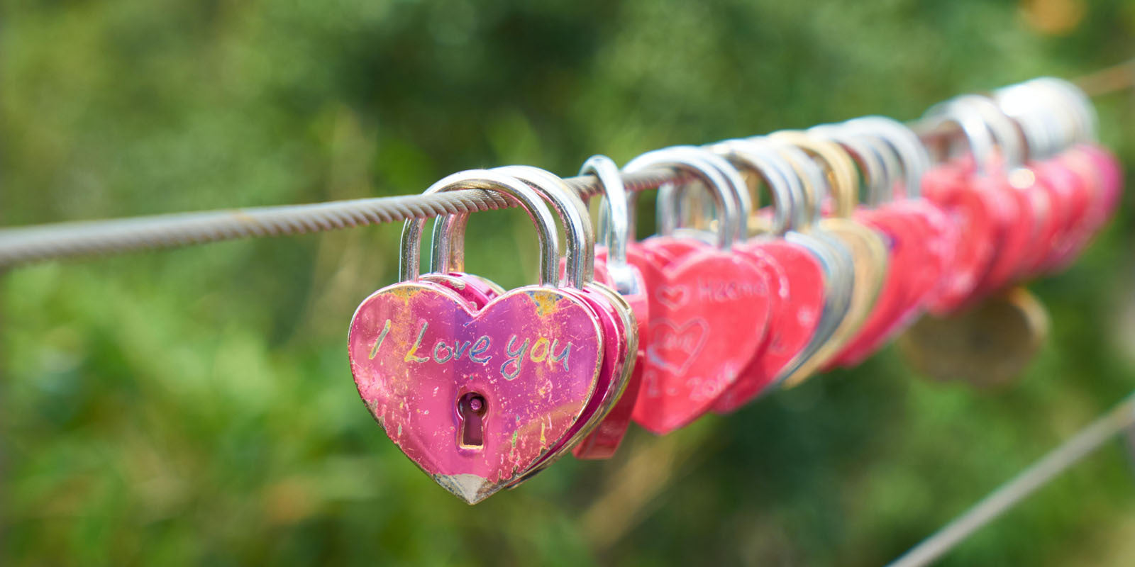 Valentine's Day Traditions Around the World – Berrylush