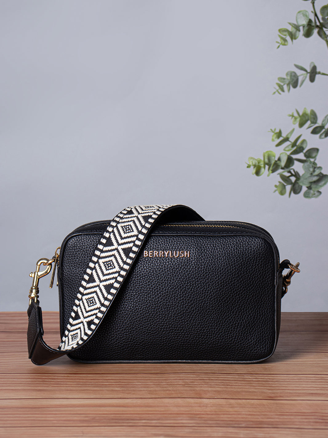 Buy Handbags for Women Online - Stylish Hand Bag | Berrylush